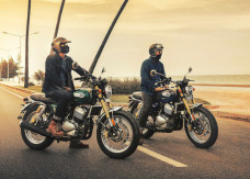 2015 Suzuki Inazuma 250F - BikeDunia